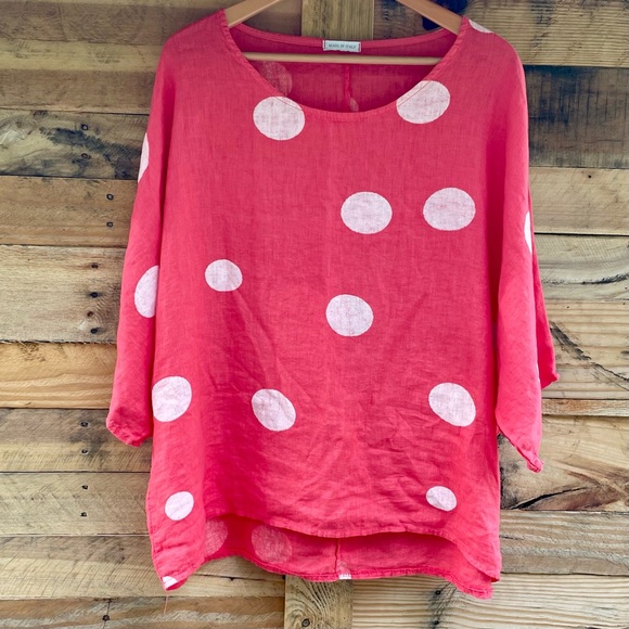 M Made In Italy | Tops | Made In Italy Linen Polka Dot Loose Fit Scoop ...
